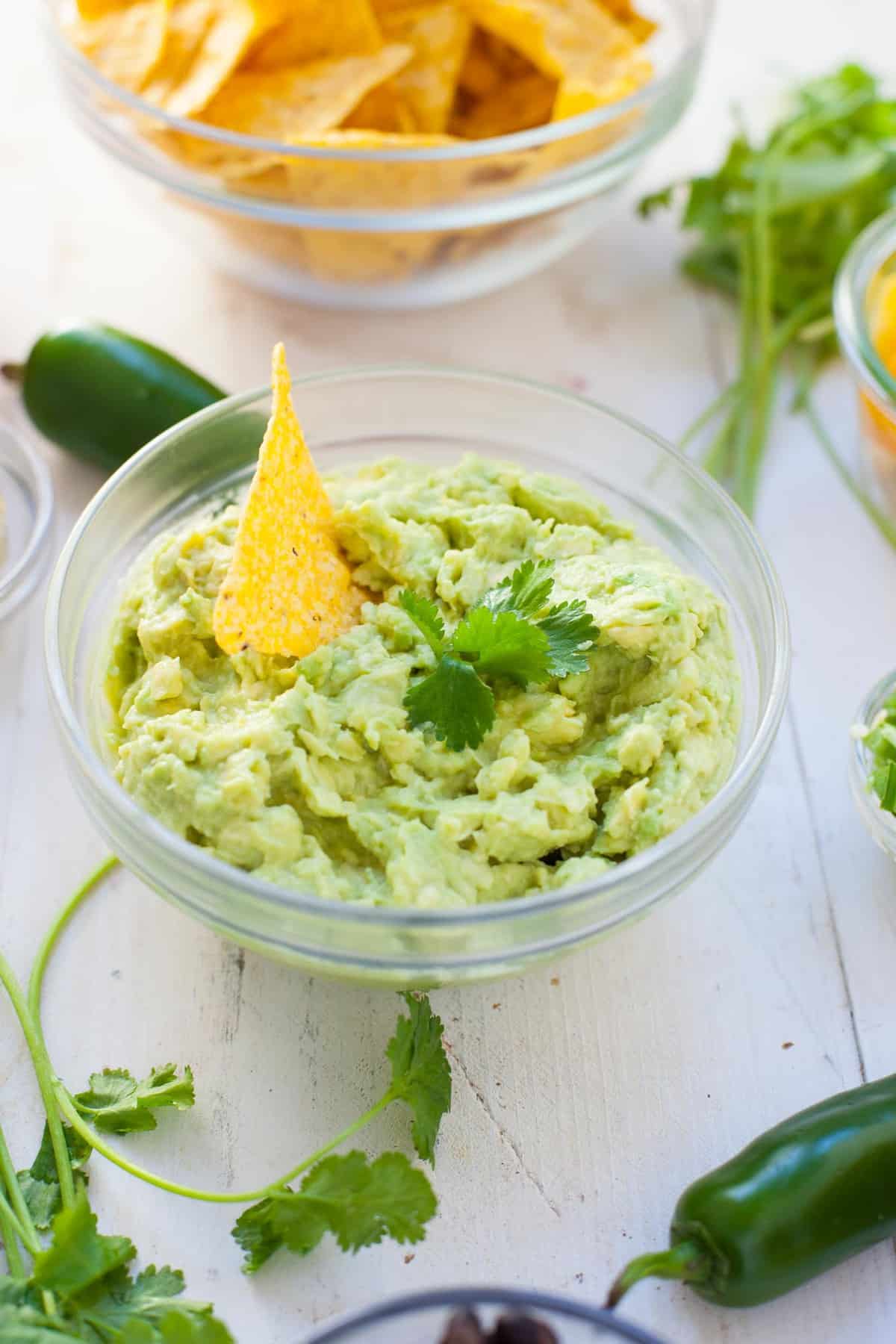 DIY Healthy Guacamole Bar - The Foodie Dietitian | Kara Lydon